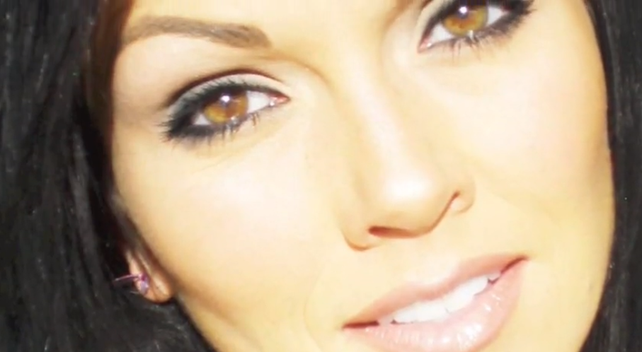 kandeej.com: One of My Favorite New Years Looks of All Time!