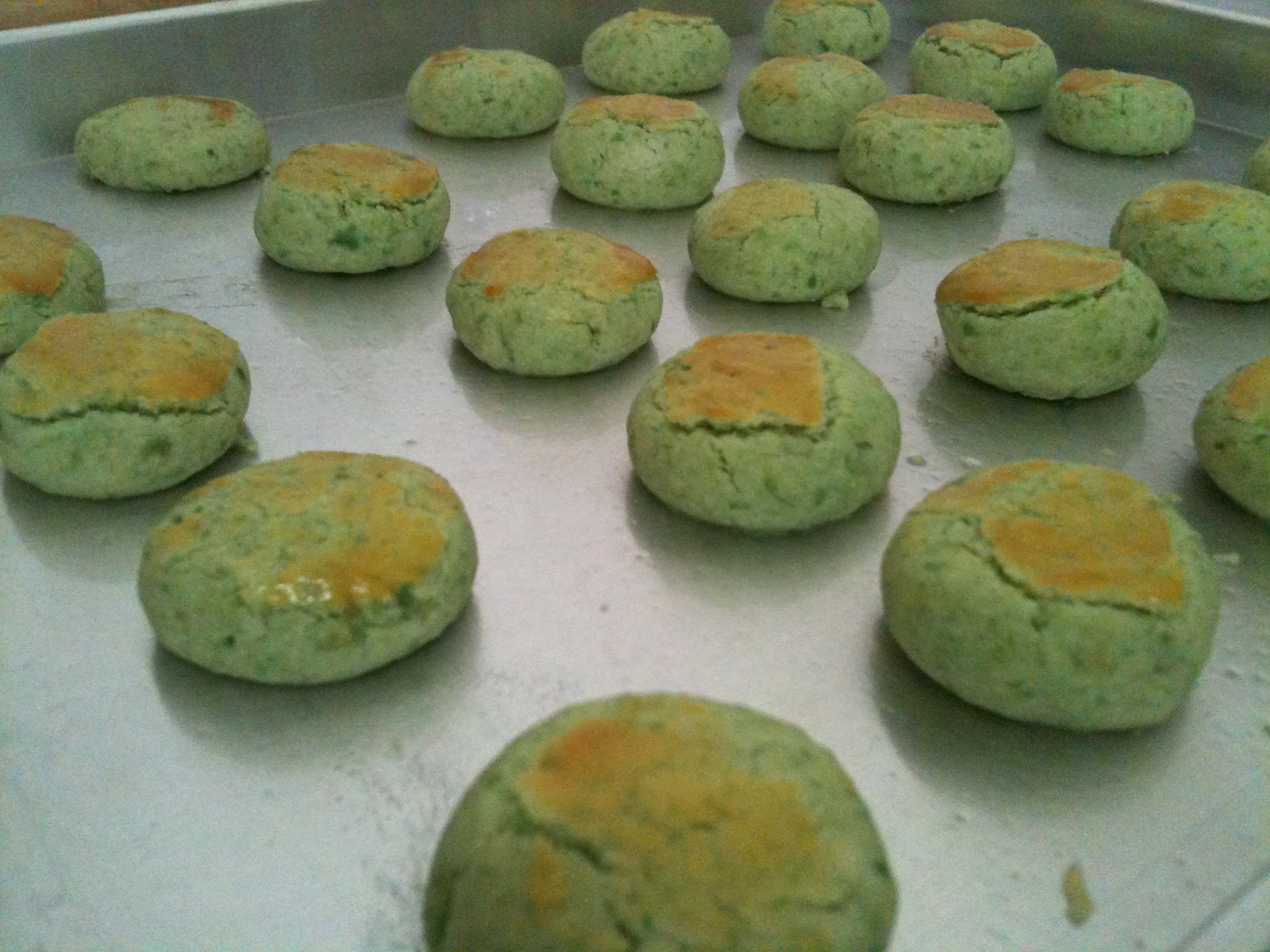 Zizan Home Bakery : Green Peas Cookies