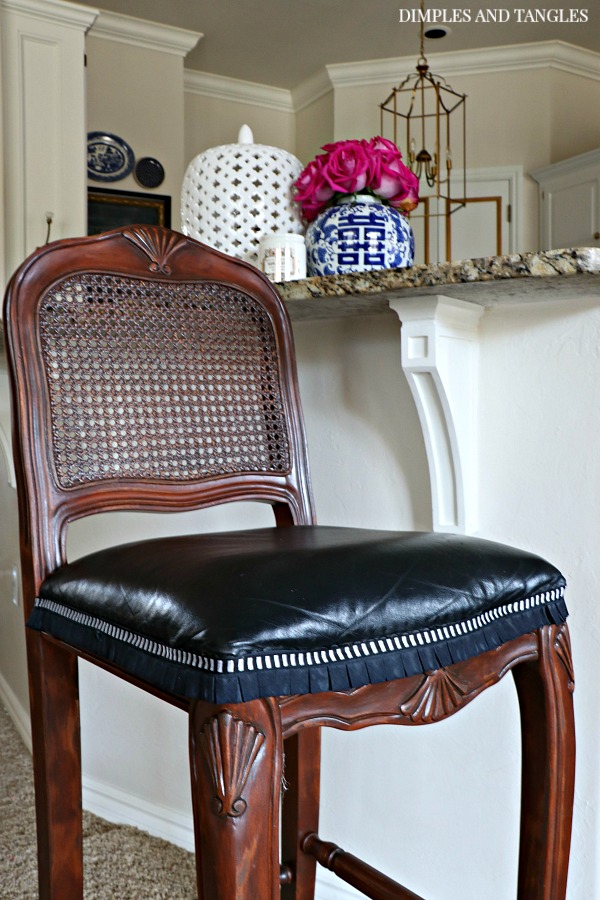 FALL INTO THE HOLIDAYS- BAR STOOL MAKEOVER | Dimples and Tangles