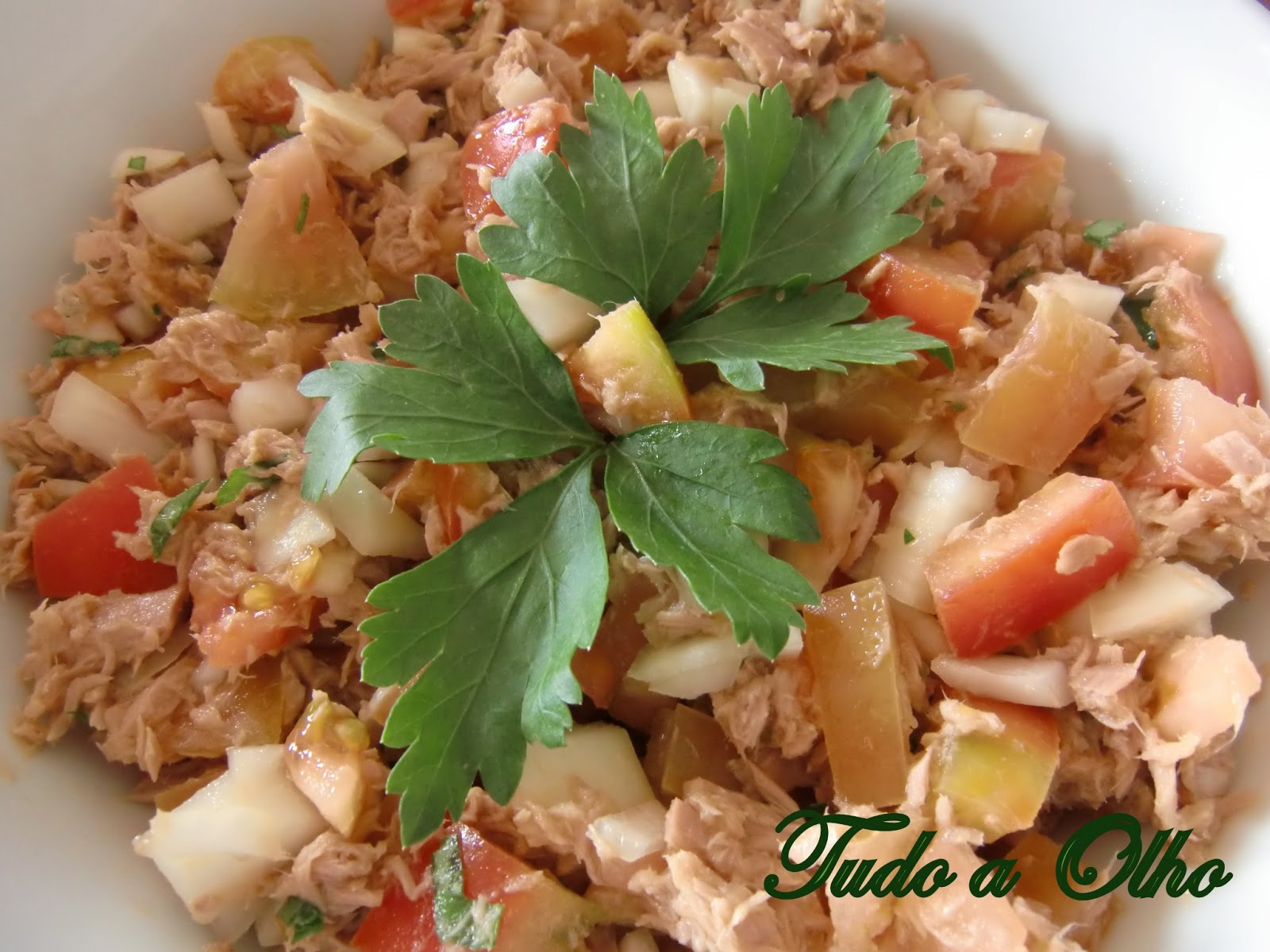 Tudo a Olho: Salada de Atum