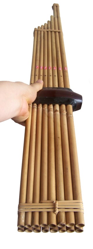 Bamboo Harmonica Khene 竹口琴 (Khene)