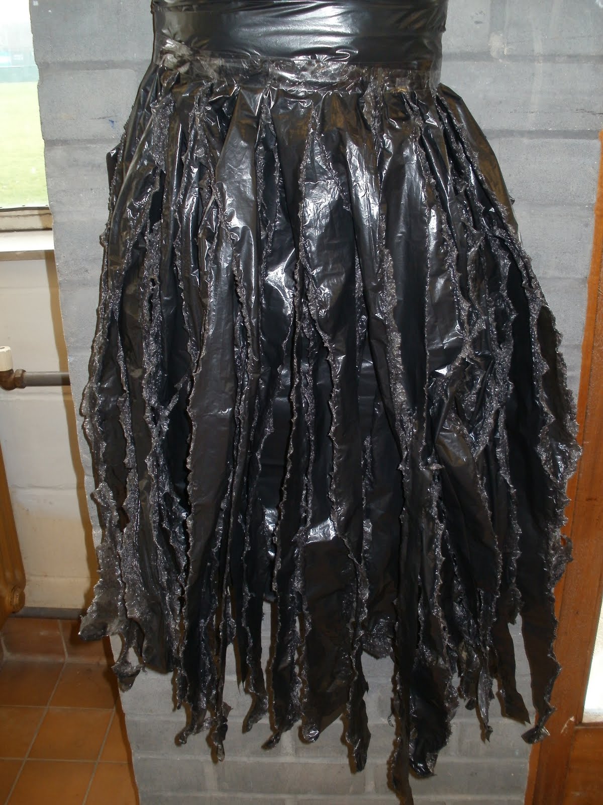 Hannah Davies: Binliner Dresses