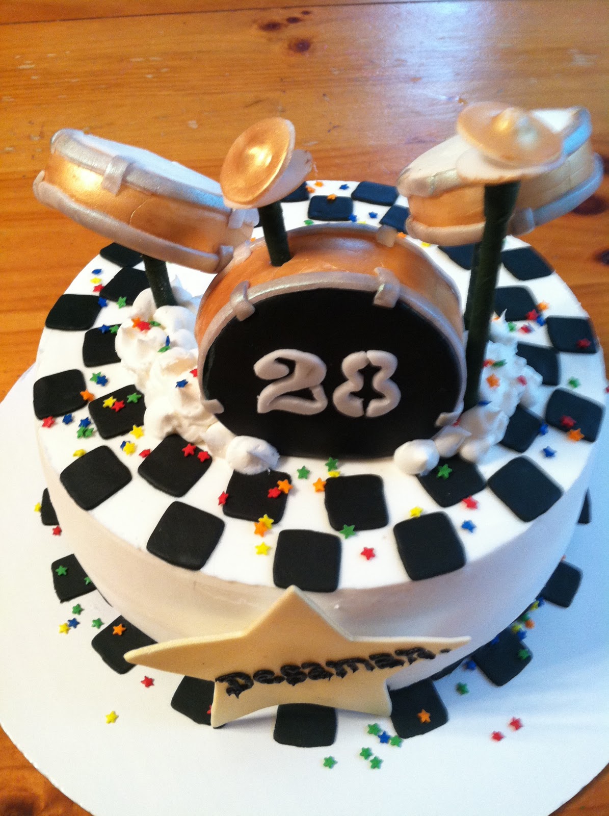Introducing....: Drummer cake for a Drummer's birthday