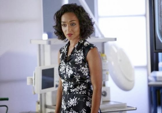 SNEAK PEEK : "Agents Of S.H.I.E.L.D.: Girl In The Flower Dress"