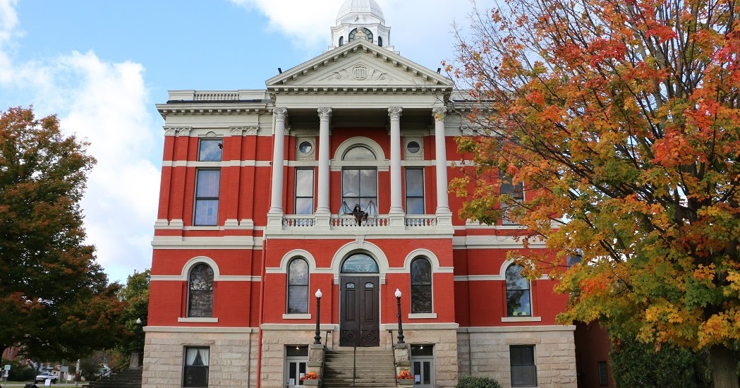 Michigan Exposures: The Eaton County Courthouse