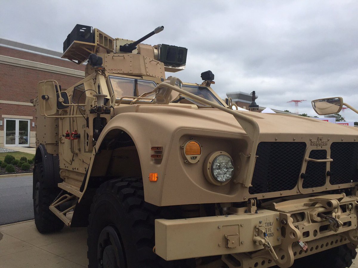 SNAFU!: A few more pics of the Moog Reconfigurable Integrated weapon ...