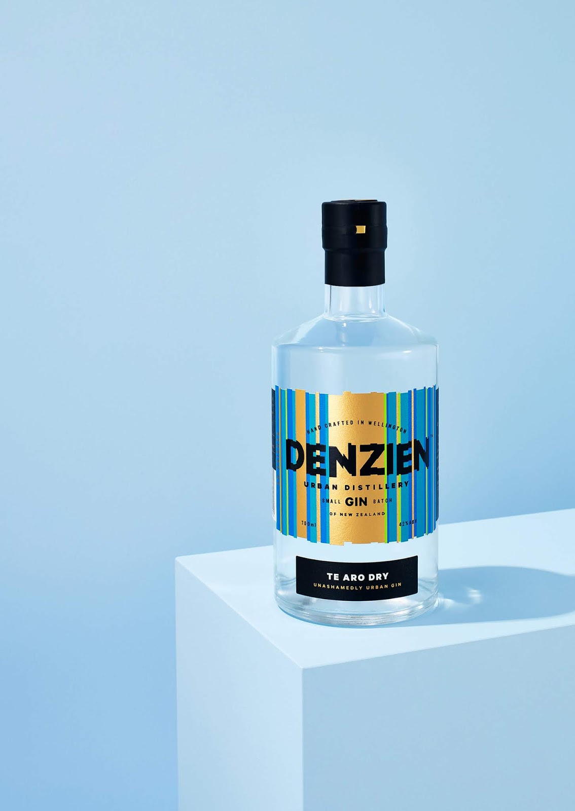 Denzien Te Aro Dry Gin – Packaging Of The World