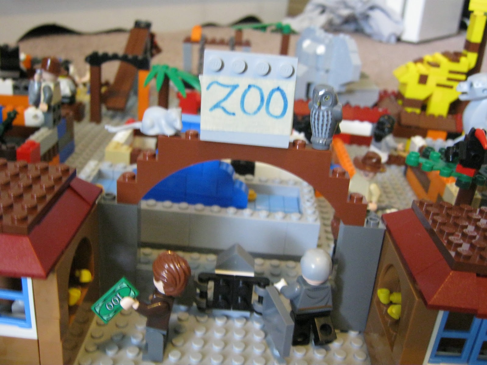 Random Lego Paraphernalia: The Lego Town Zoo
