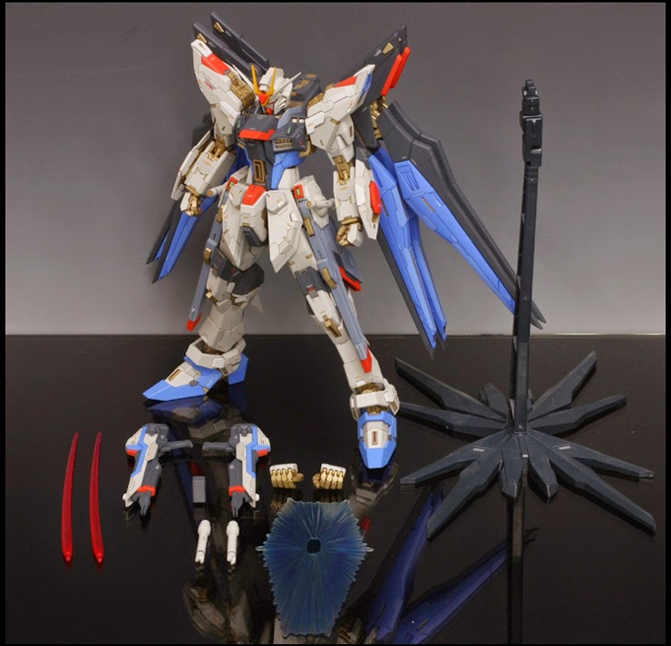 Custom Build: MG 1/100 Strike Freedom Gundam "Resin Conversion"