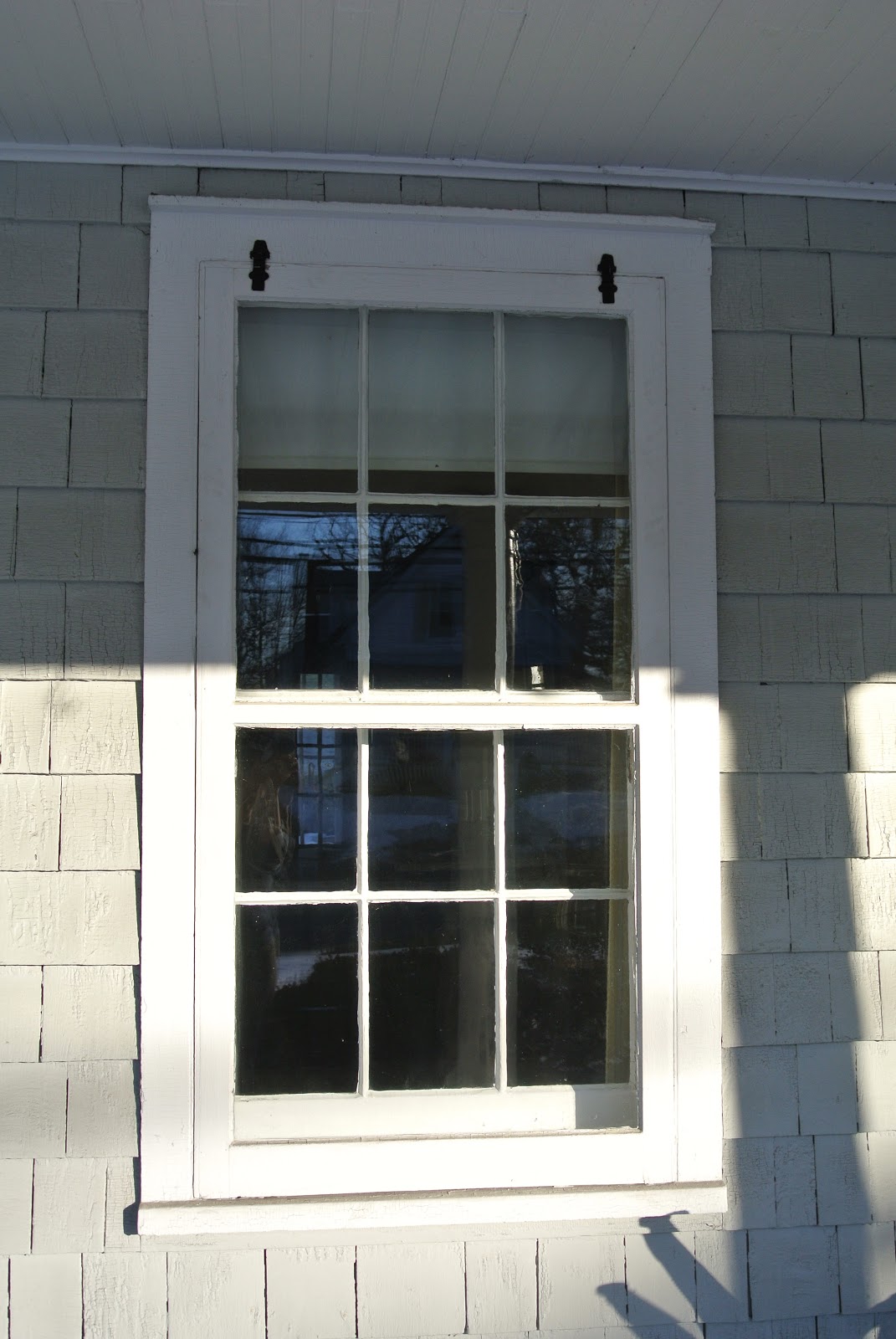 Life at Pugsley: How to make wood window screens 2: Measuring