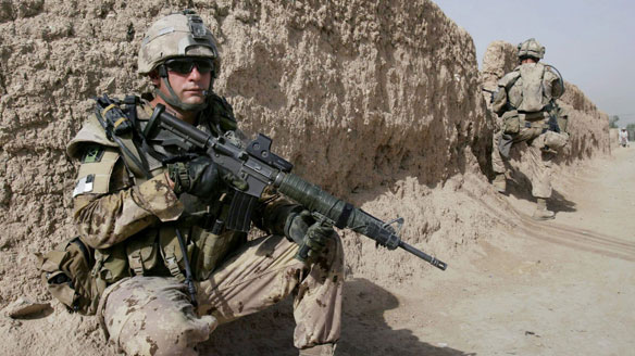 Reinventing Knowledge: Field stripping a M16