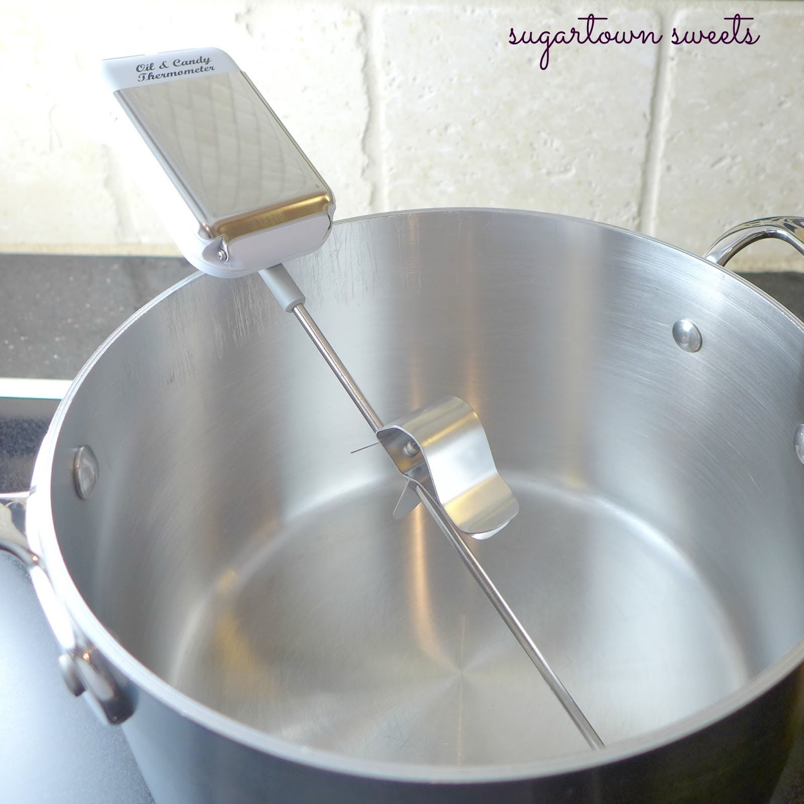 Sugartown Sweets: Marshmallow Stuffed Nutella Caramels