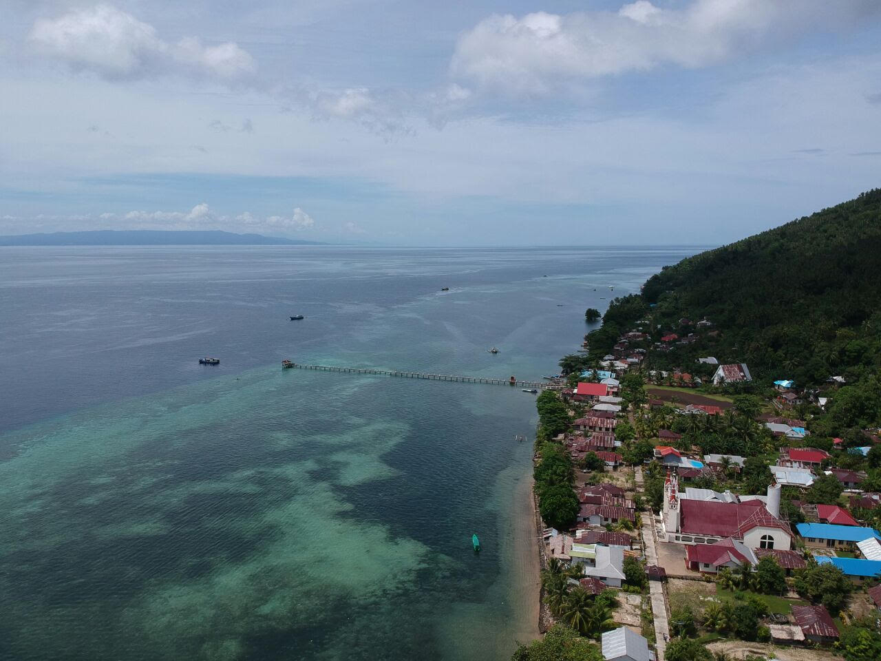 PULAU MANADO TUA, ALTERNATIF DESTINASI WISATA DI TAMAN NASIONAL BUNAKEN ...