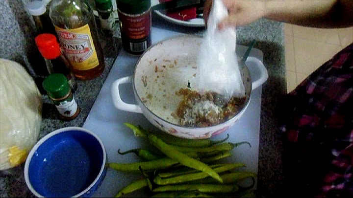 Tagalog Kitchen: Chili Lumpia..Dynamite Stick