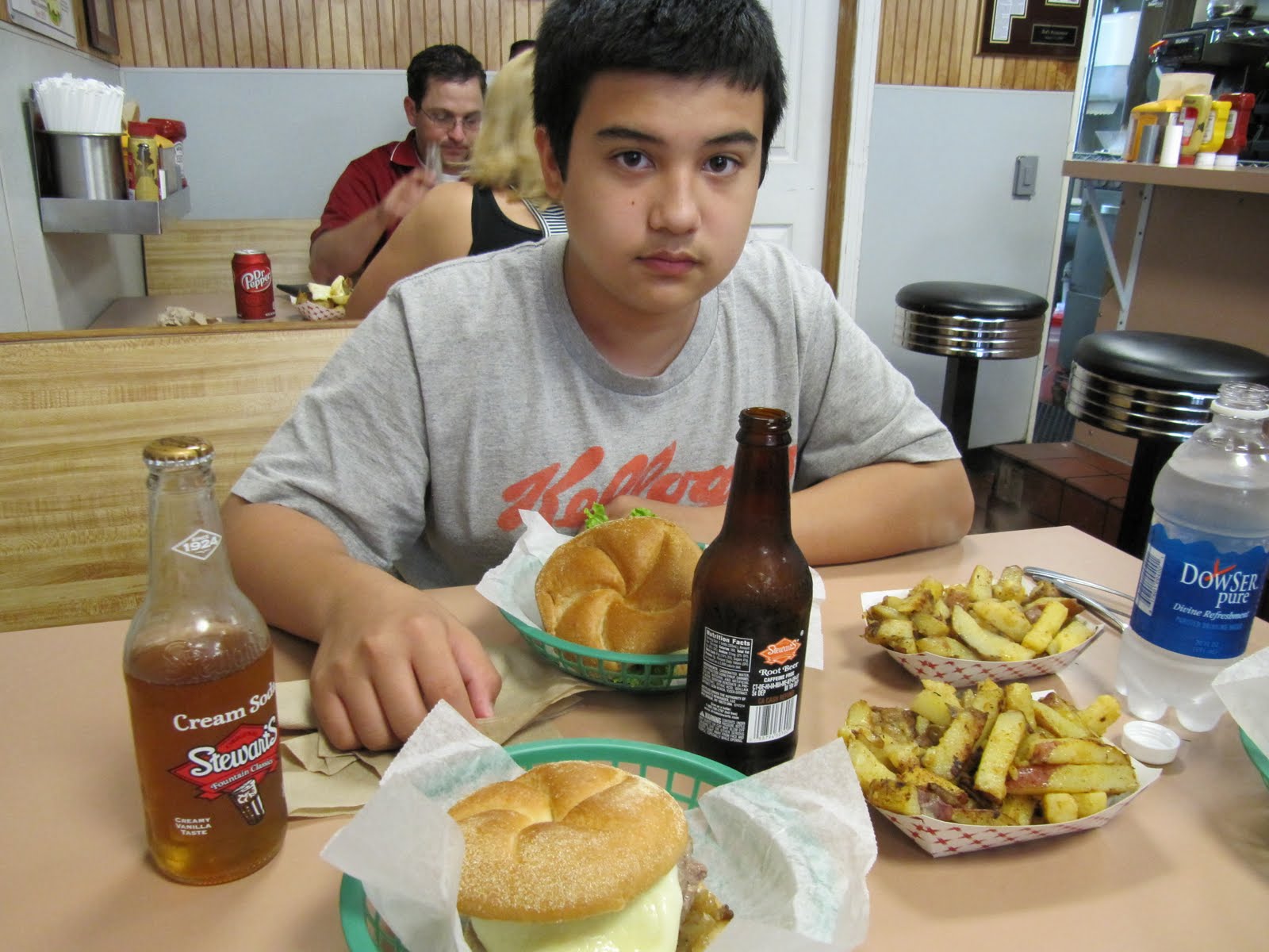 Shanghai Great Adventure: Ted's Steamed Cheeseburgers