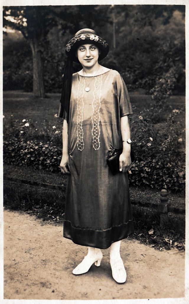 35 Cool Snaps That Defined Fashion Trend of Flappers From the 1920s ...