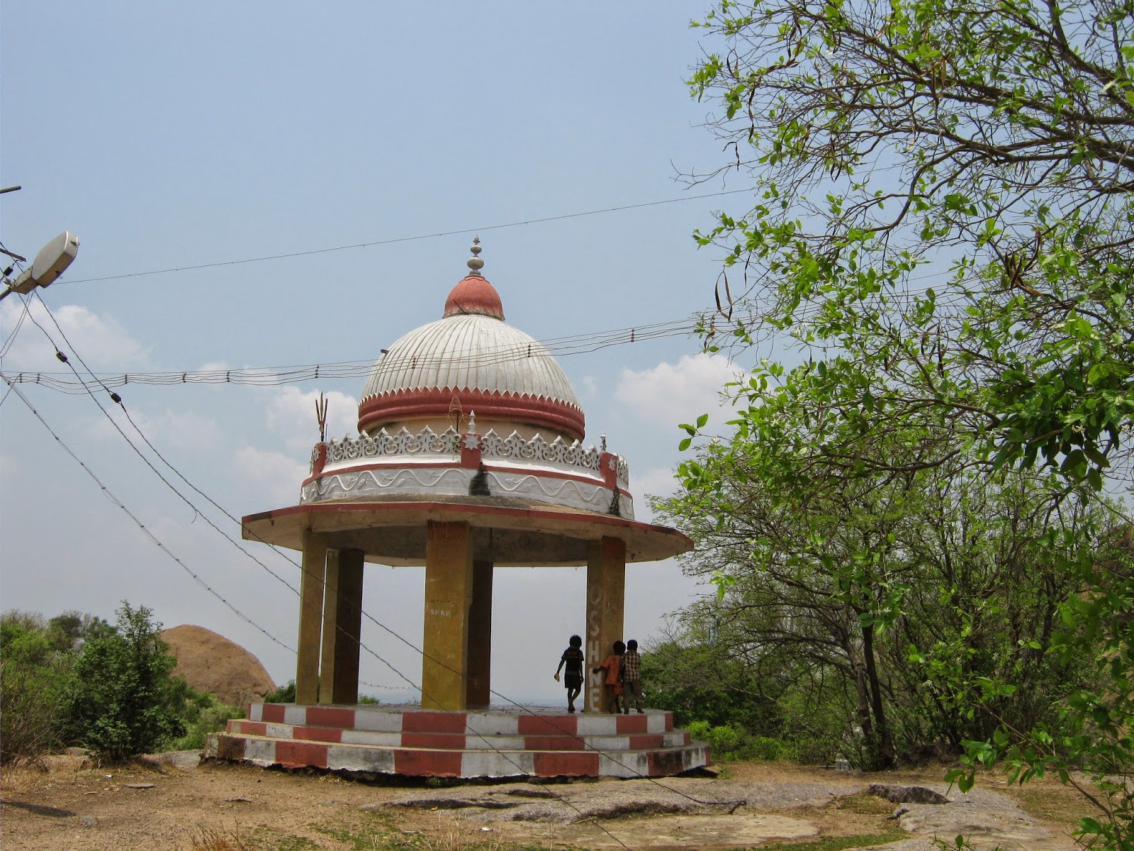 RamaDevara Betta , Ramgiri , Ramanagar - awesome hill spot one day trip ...