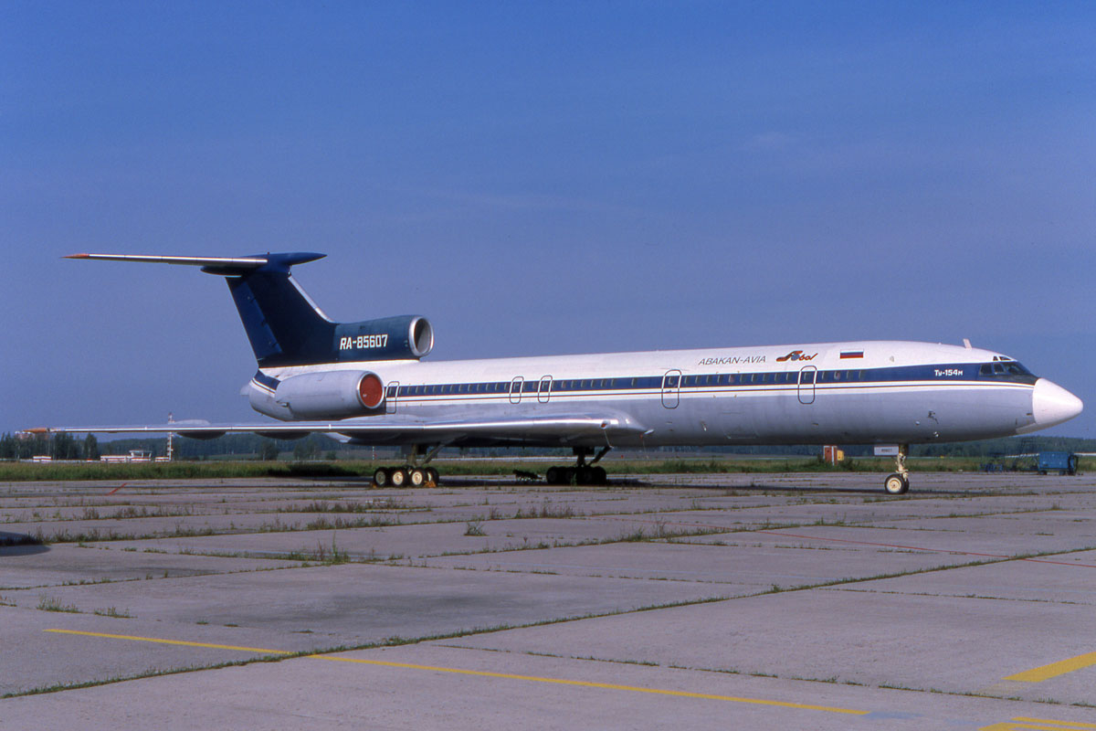 Colors of Tupolev TU154-Jets: Abakan-Avia TU5 RA-85607