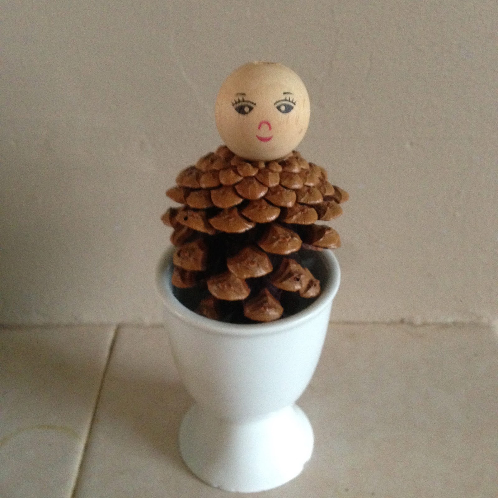 The Summerhouse by the sea: Pine Cone Fairies
