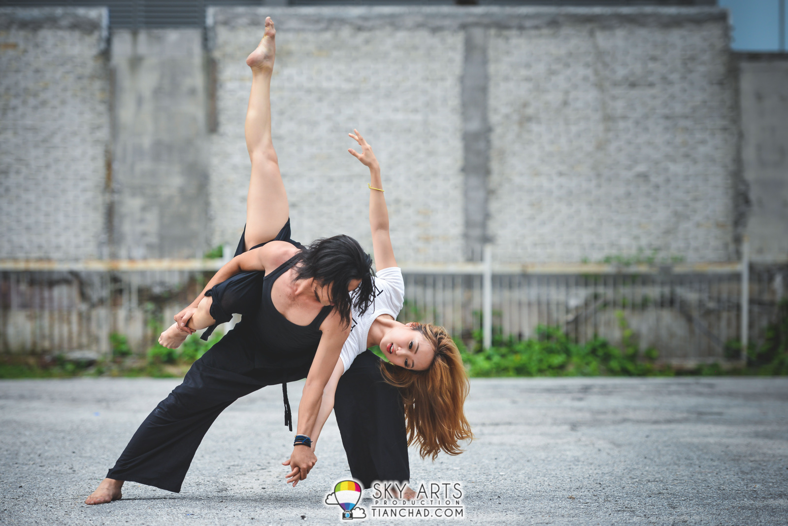 Melody x Azmie | Dancing In The City #SkyArtsPro