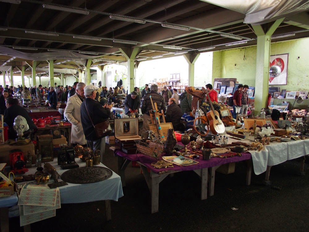Antique & Flea Market in Bomonti