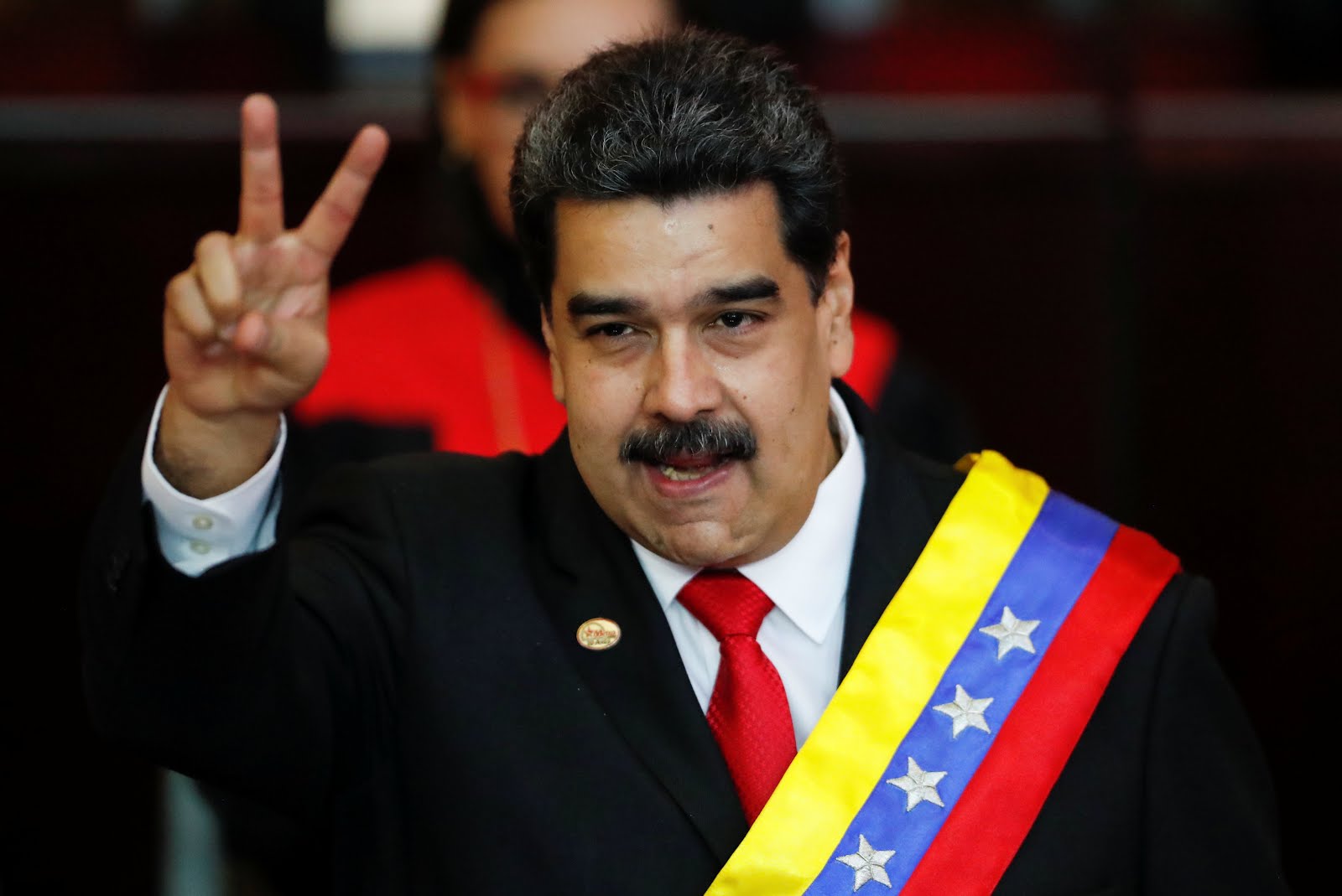 Mundo Nicolás Maduro Jura Al Cargo De Presidente Antre El Tribunal
