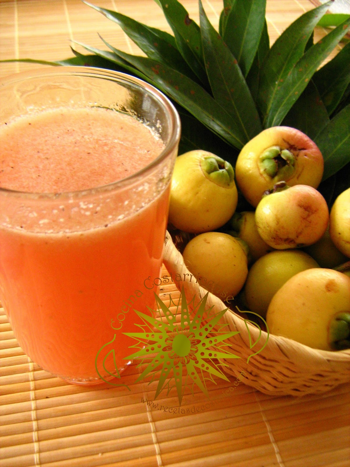 Cocina Costarricense: fresco de manzana rosa