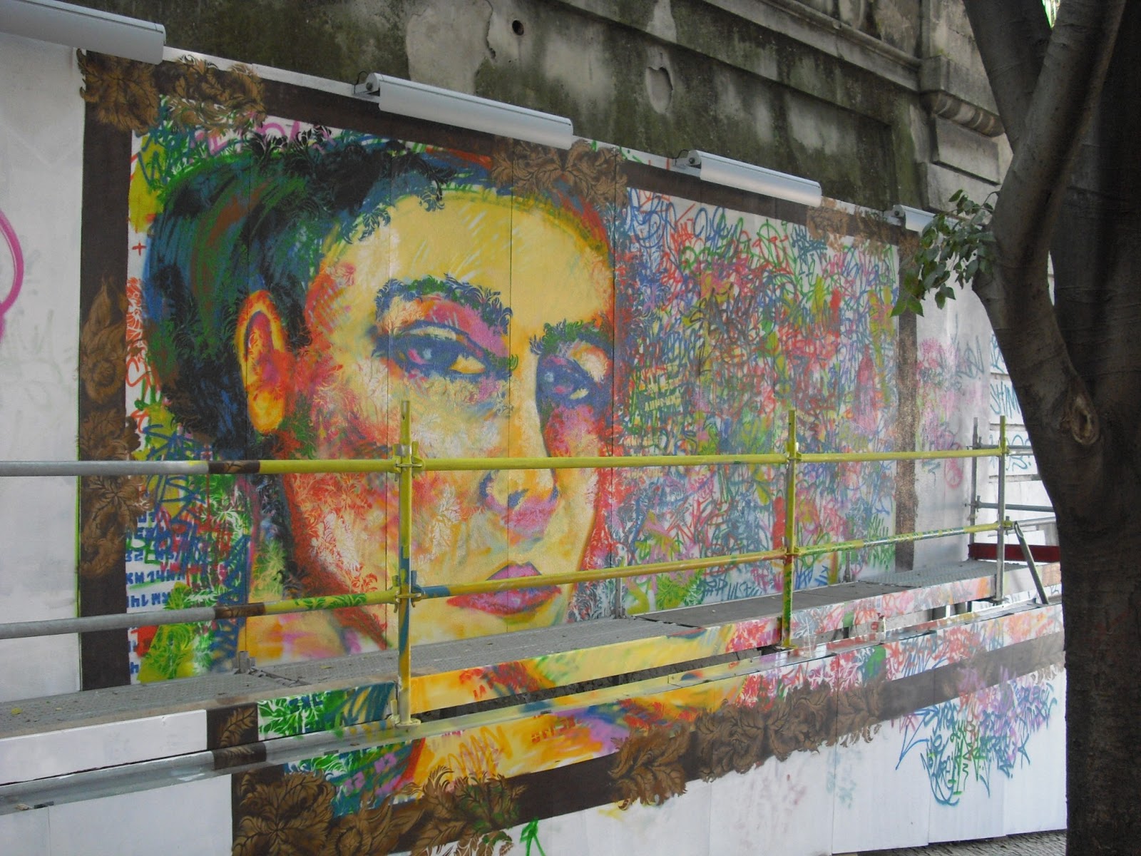 EL ARTE DE LO POSIBLE : ARTE EN LA CALLE: ABRIR LOS OJOS