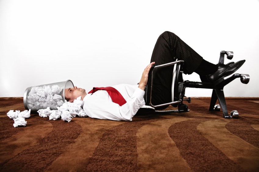 Preventing Injuries in the Office - Cubicle Paradise