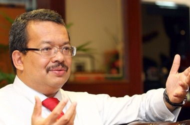 workersonblog: TNB's CEO Che Khalib quits