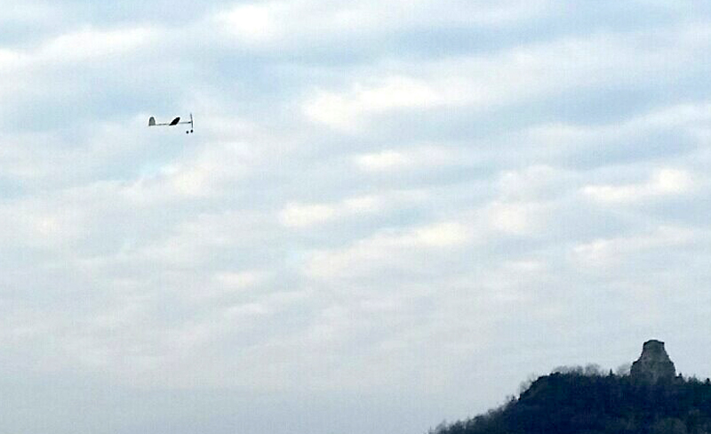 Scienceguyorg Ramblings: Volare Cloud Tramp Review