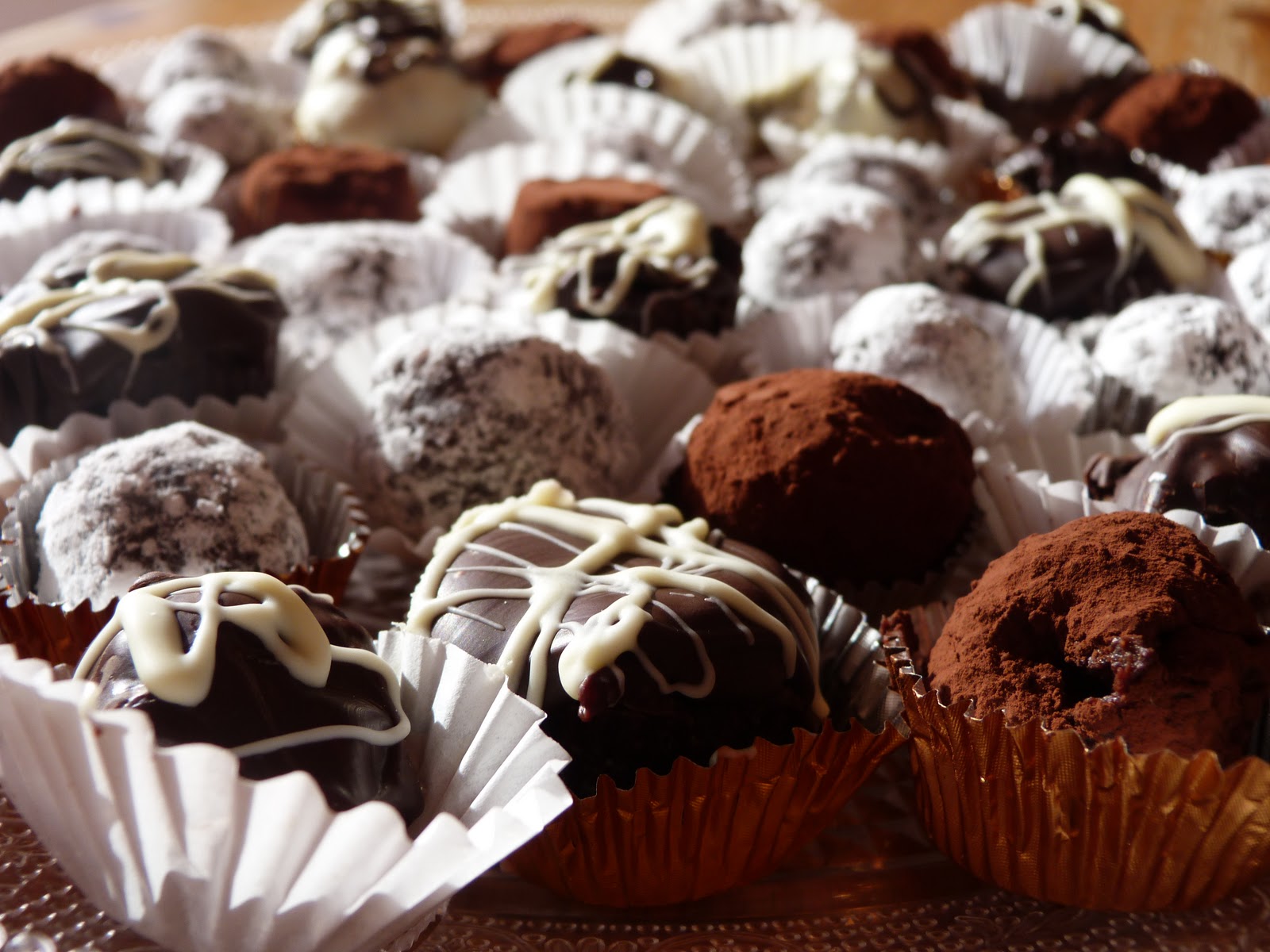 PROJECT KUKI: Bombones de chocolate y avellanas