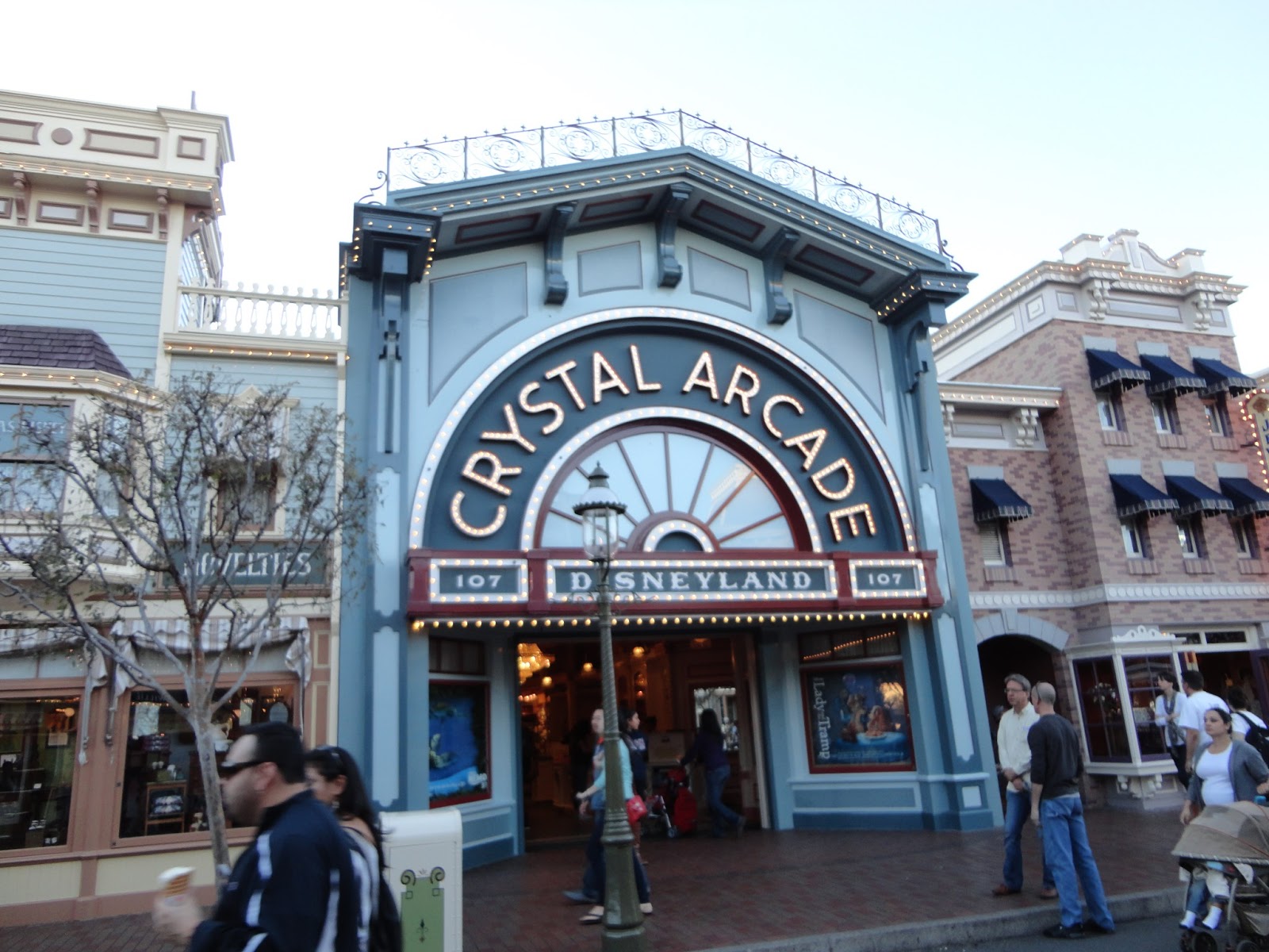 Disneyland: Main Street Crystal Arcade
