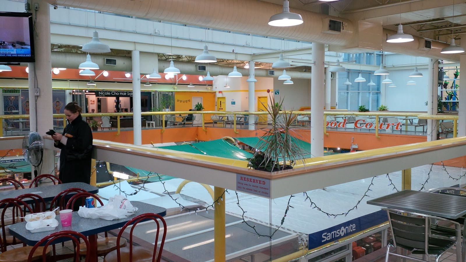 websit: Robson Public Market