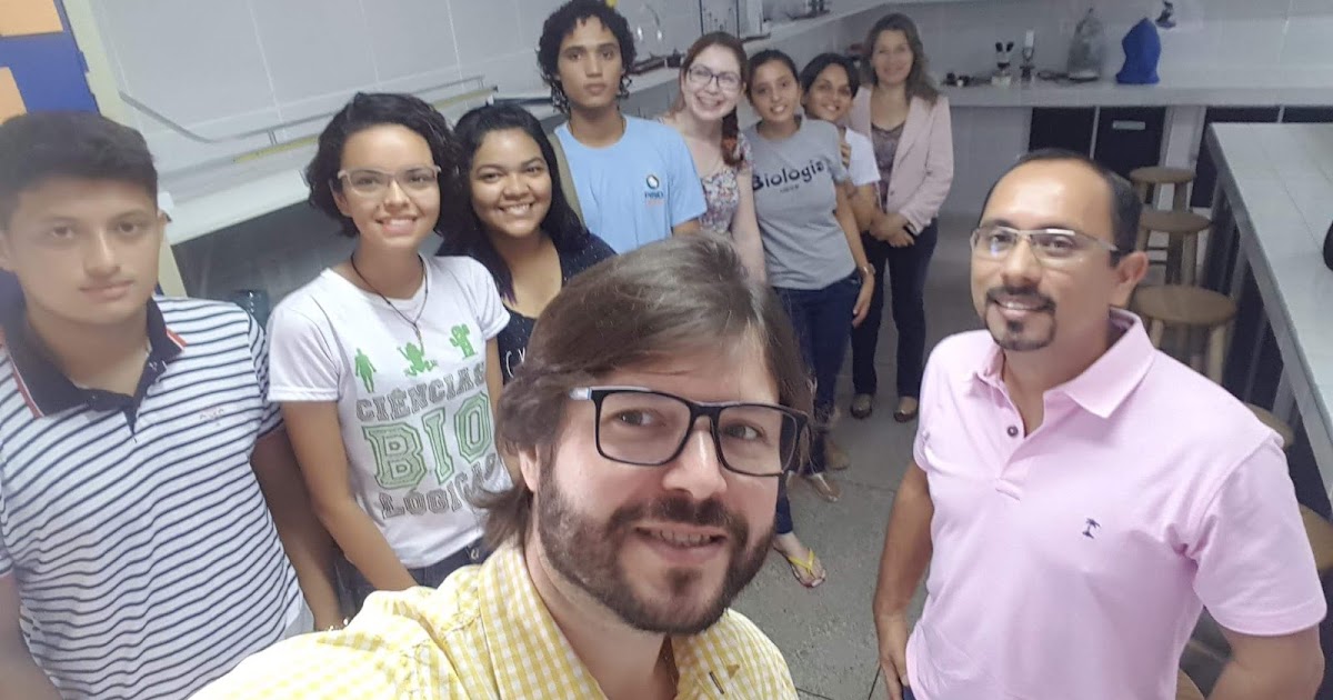 PIBID UECE BioCCS: Laboratório escola Diva Cabral