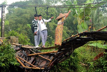 Extreme Bridge Photos - all about photo