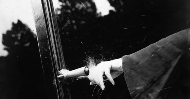 Fair Use: Exploding Hand