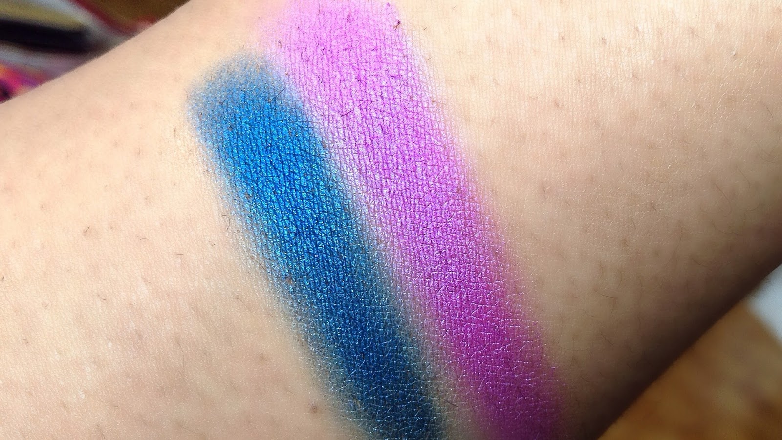 Diary of a Trendaholic : Make Up For Ever Artist Color Shadow Review ...