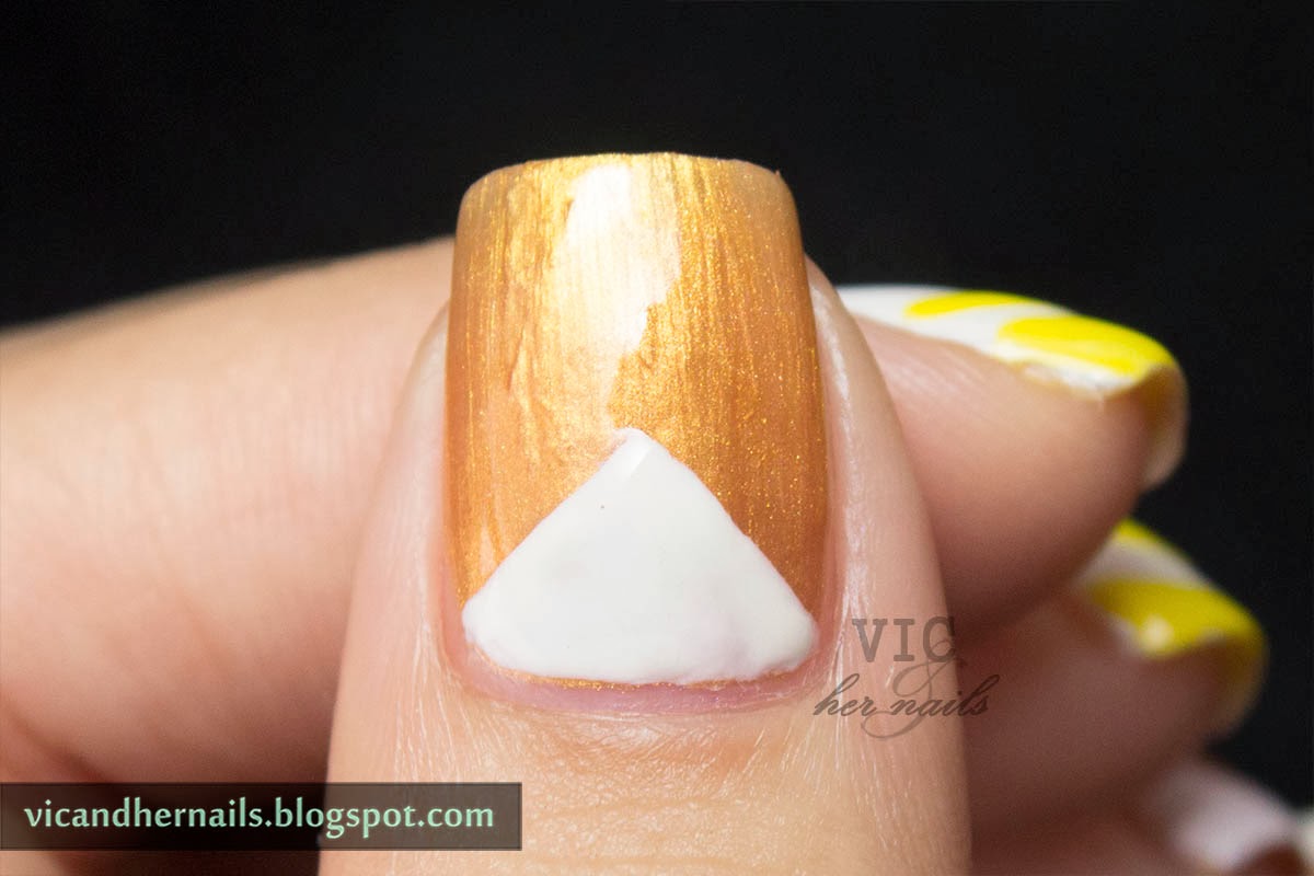 Vic and Her Nails: Born Pretty Store Yellow Liner Nail Polish Review