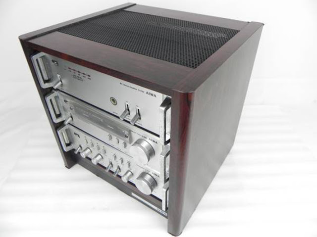 Aiwa Mini Component System Series 22