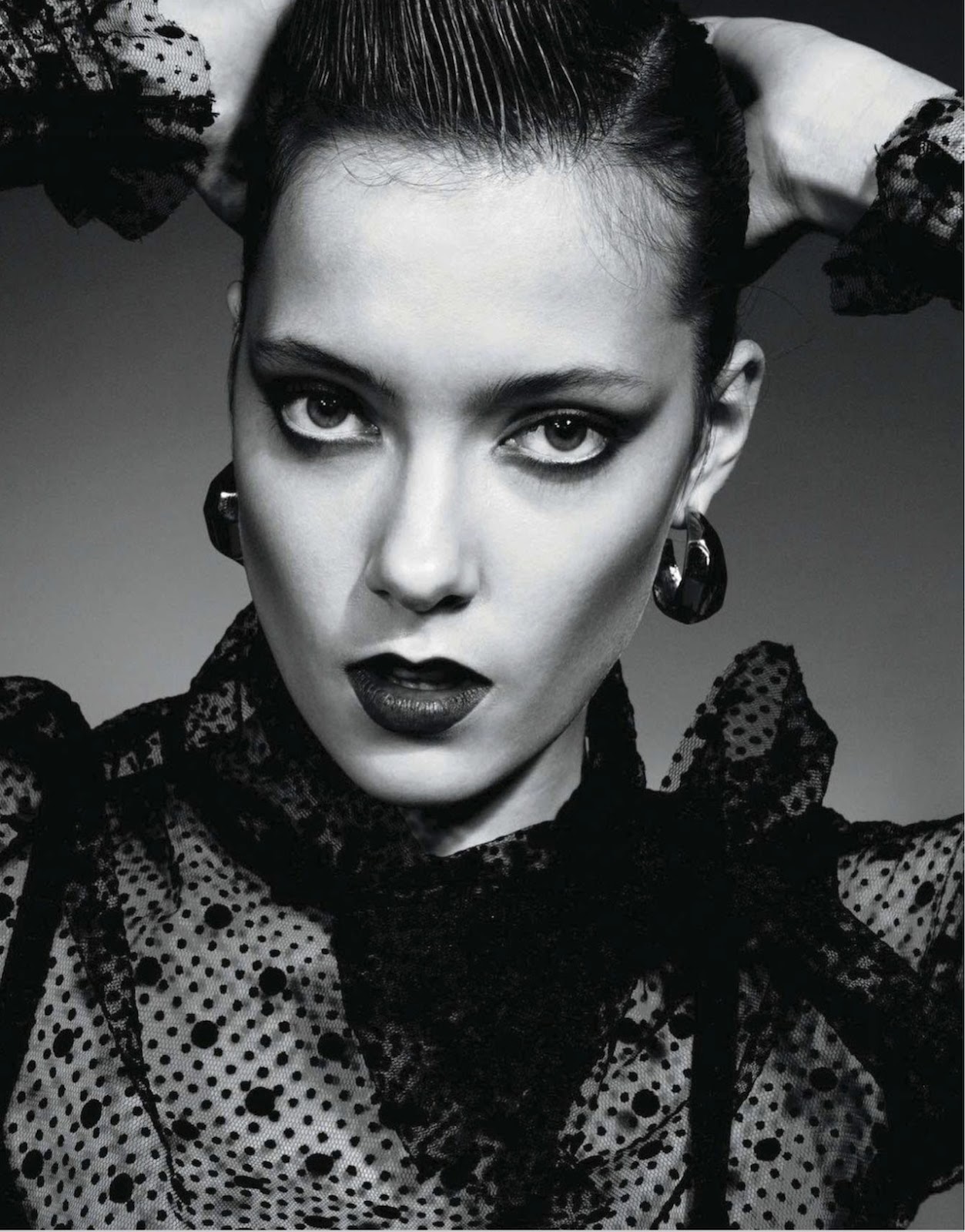 sisters: anja cihoric, julia ponomareva, lisa verberght, sasha baldina ...