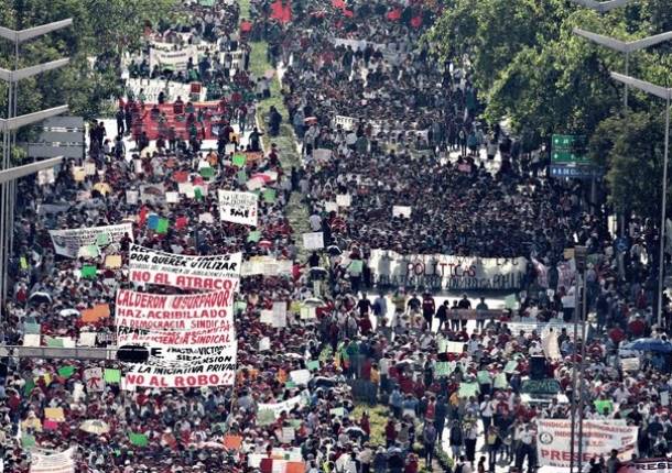 elfunzi: Protesta Pacífica