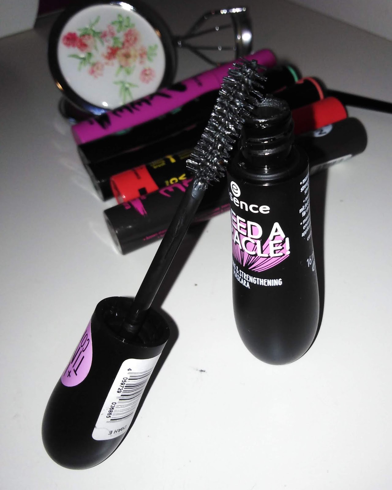 Recenzija: Essence maskare