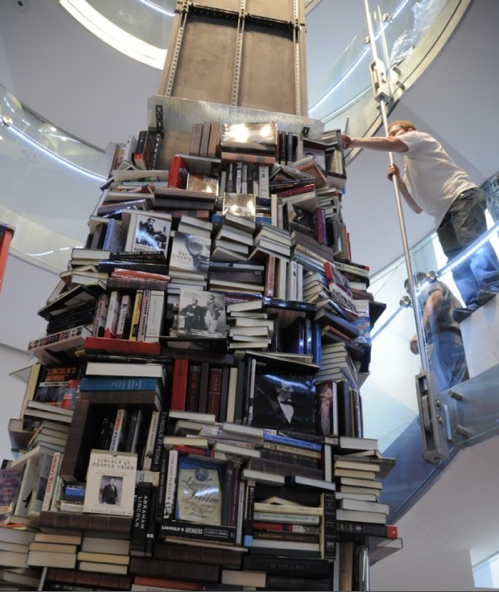 Bloomsbury & Co: Book Pillar