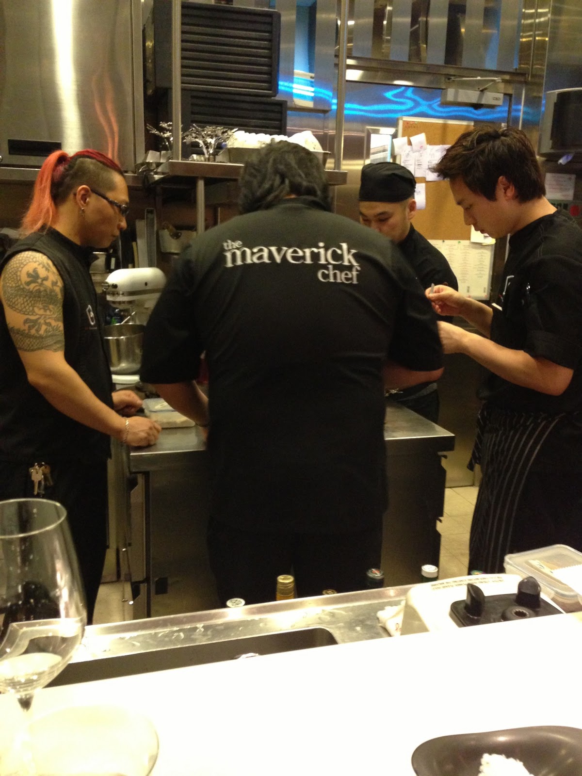 Menú degustación “Chefs Table” del “Bo Innovation”, en Hong Kong, a ...