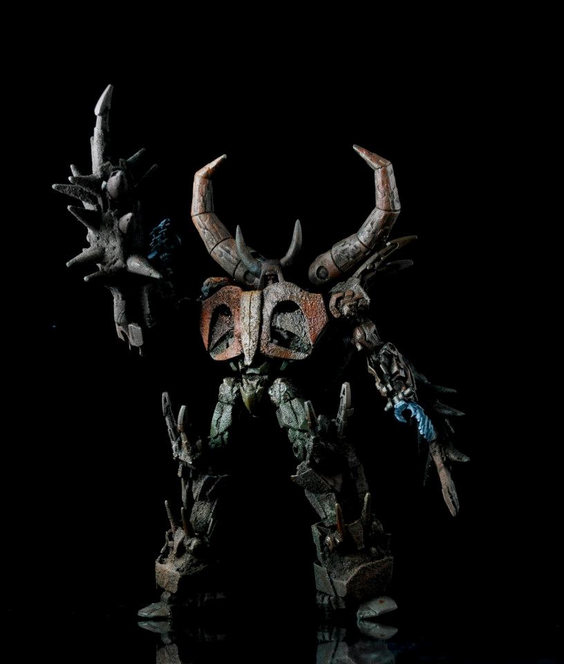 Transformers Custom World: Xavier Cal's Custom: Transformers Prime Unicron