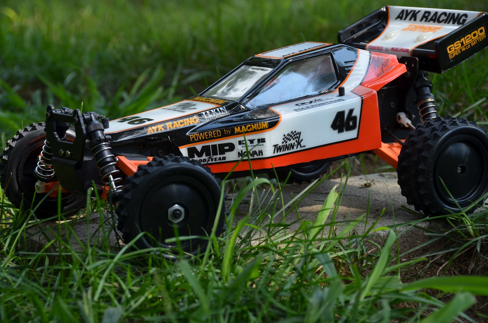 AT Vintage RC: KYOSHO / AYK / ASSOCIATED / TECNACRAFT: AYK PRO RADIANT ...