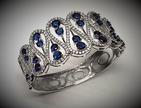 Joyeria Saly : El rodio en joyería.