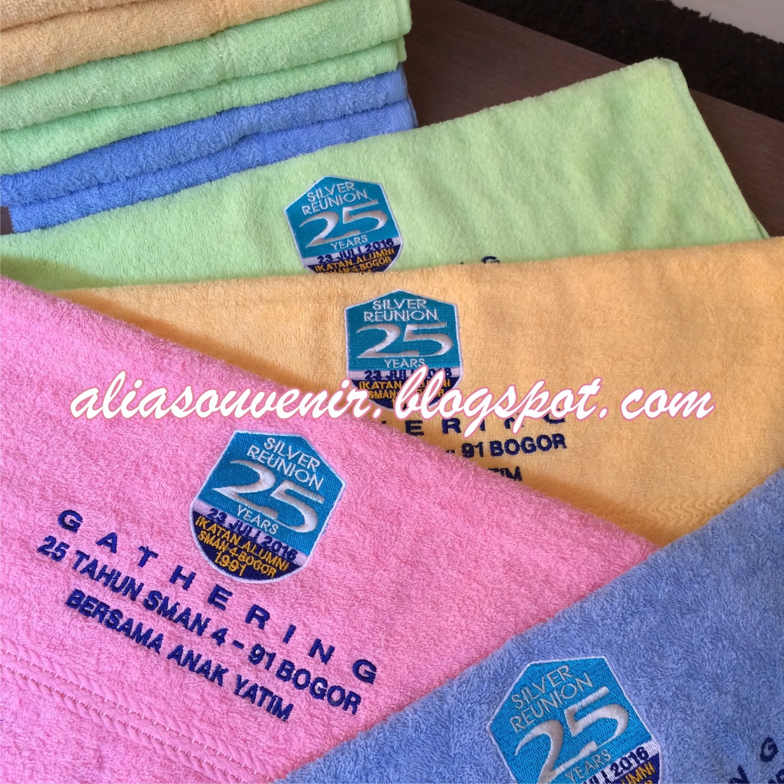 Souvenir Handuk 50x100 seri warna Merk Cottonfield