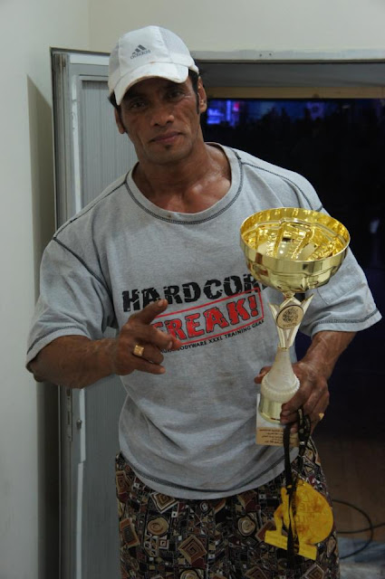 Worldwide Bodybuilders: Filipino bodybuilder Arsenio Agpoon